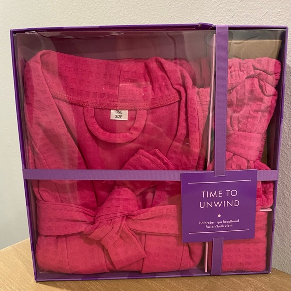 belk | Intimates & Sleepwear | Robe Spa Headband And Washcloth Set ...